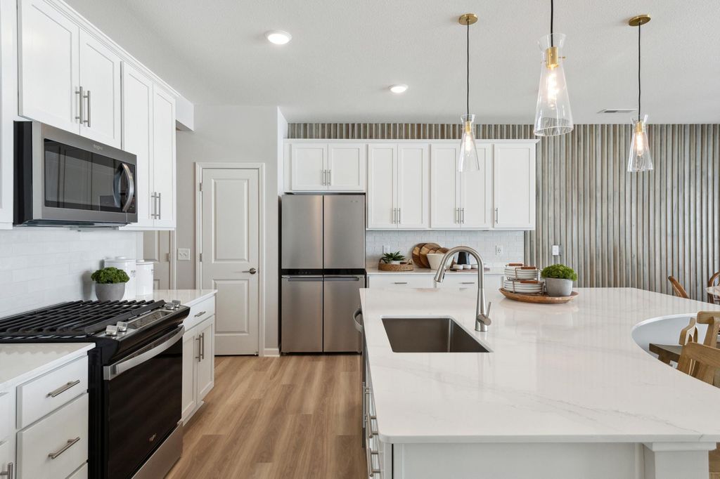 4734 Airlake Curv, Woodbury, MN 55129 - See Est. Value, Schools & More