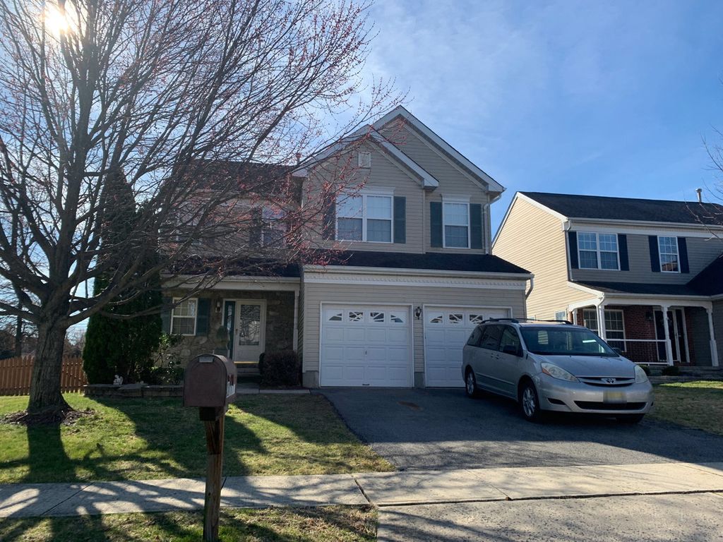 428 Hamilton Dr, Stewartsville, NJ 08886 | Trulia