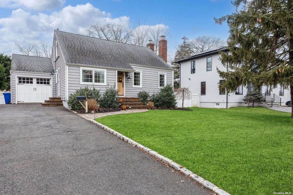 55 Chatham Road, Hewlett, NY 11557 - See Est. Value, Schools & More