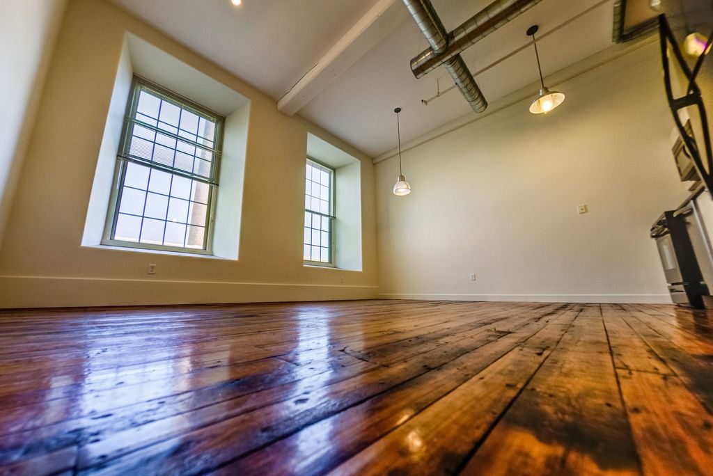 1 Mill St #1105, Tiverton, RI 02878 - See Est. Value, Schools & More