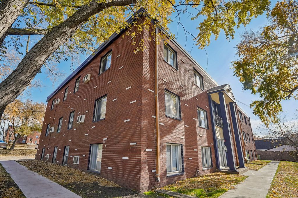 2271 Atlantic St N #204, Saint Paul, MN 55109 - See Est. Value, Schools ...