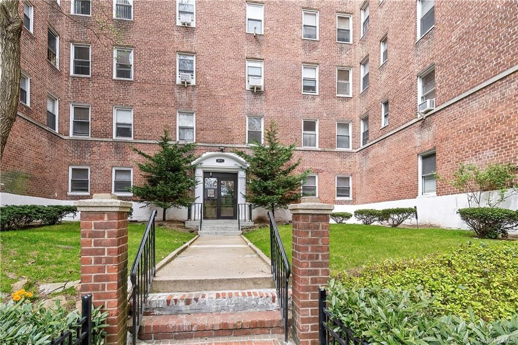 811 Bronx River Road UNIT 3G, Bronxville, NY 10708 | Trulia