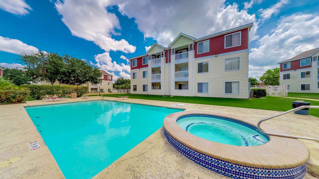 515 Southwest Pkwy #204, College Station, TX 77840 - See Est. Value ...