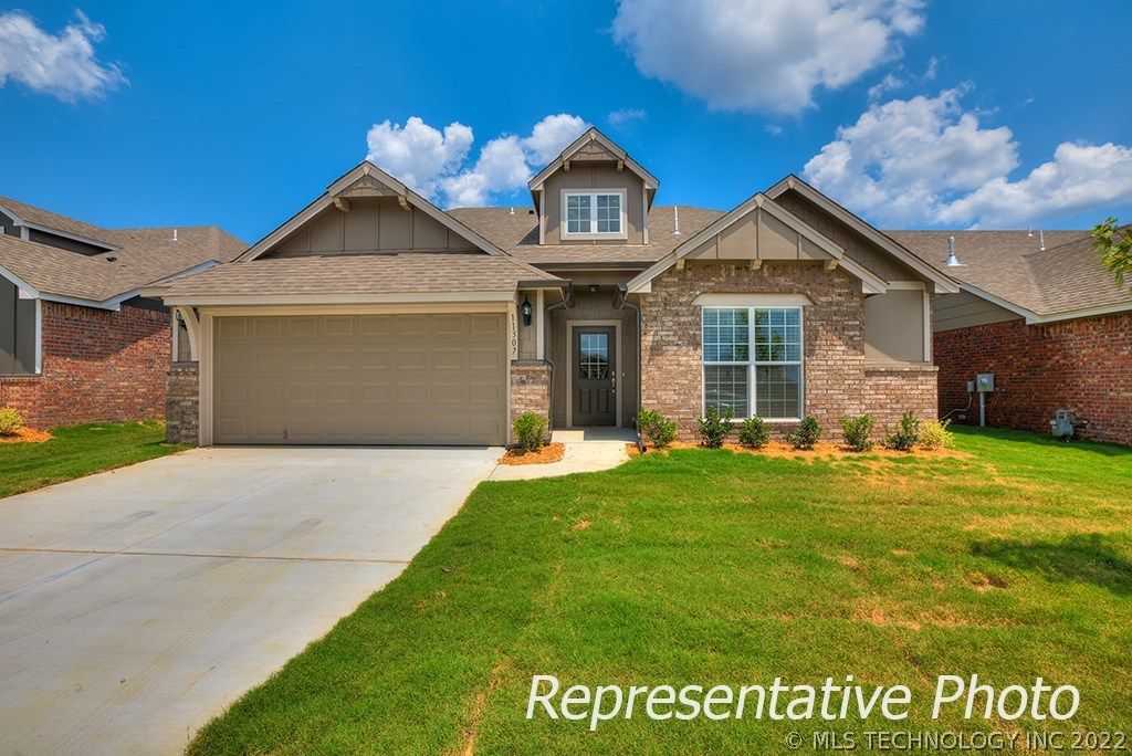 12221 N 131st East Ave, Owasso, OK 74055 - See Est. Value, Schools & More