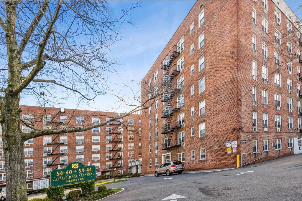 54-40 Little Neck Pkwy #1O, Little Neck, NY 11362 - See Est. Value ...
