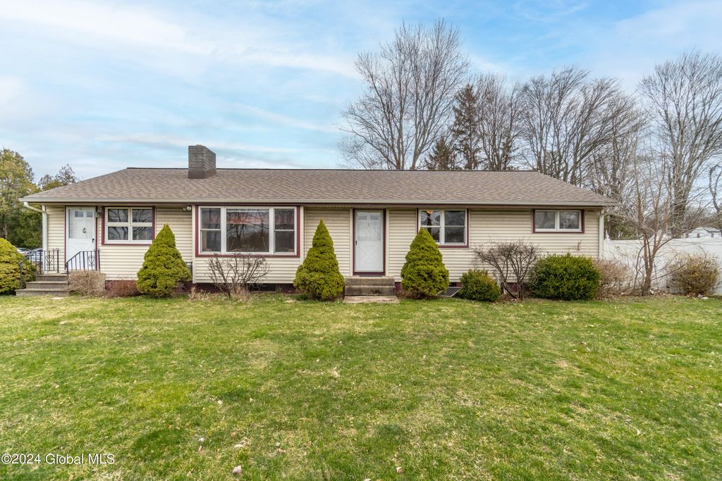 1 Park Drive, East Greenbush, NY 12061 - See Est. Value, Schools & More