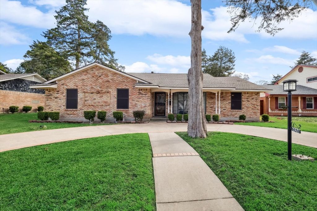 6026 Hunters View Ln, Dallas, TX 75232 - See Est. Value, Schools & More