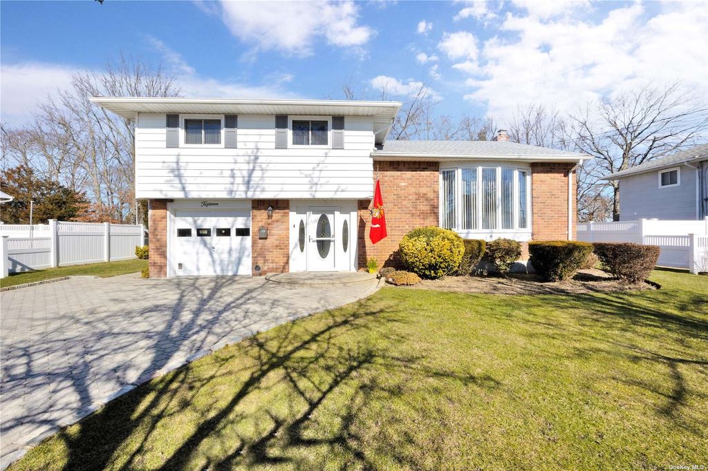 15 Linda Drive, Massapequa Park, NY 11762 | Trulia