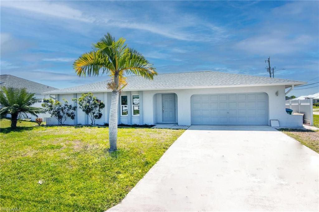 524 SW Trafalgar Pkwy, Cape Coral, FL 33991 | MLS# 224030357 | Trulia