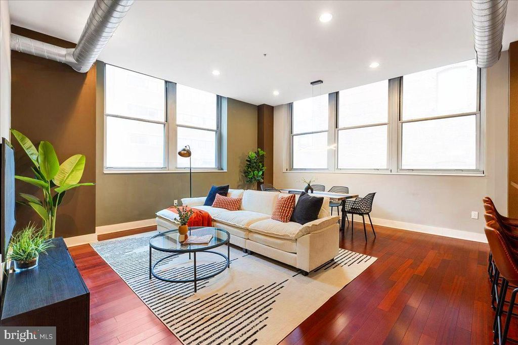 1101 Locust St #3K, Philadelphia, PA 19106 - See Est. Value, Schools & More