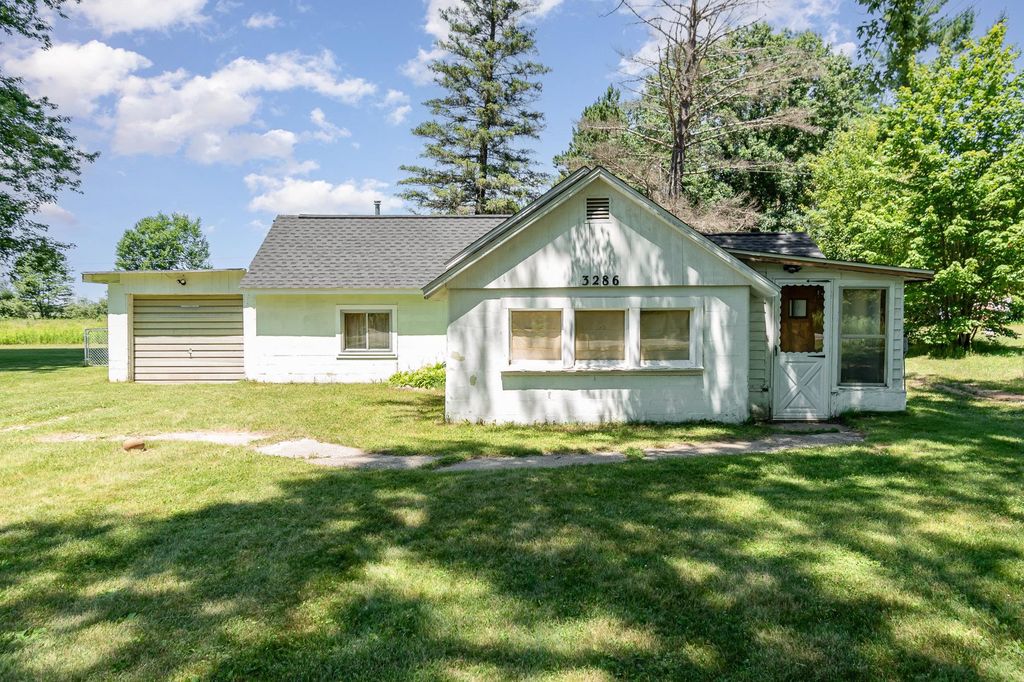 3286 W Barden Rd, Coleman, MI 48618 - See Est. Value, Schools & More