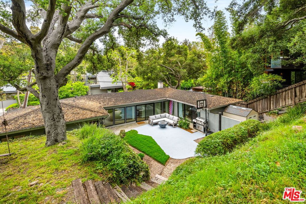 747 Brooktree Rd, Pacific Palisades, CA 90272 | MLS# 24-397477 | Trulia