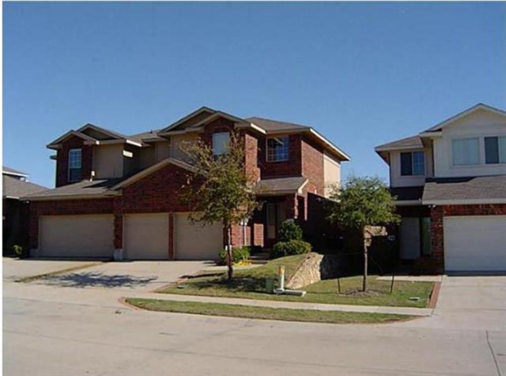 2154 Stonebrook Ln, Mesquite, TX 75181 | Trulia