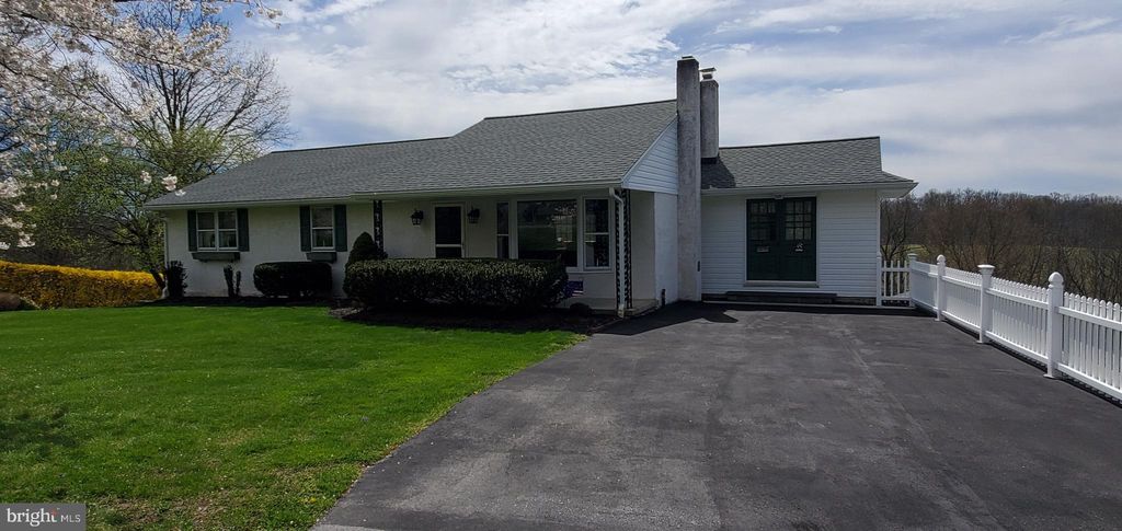 58 Sunset Dr, Boyertown, PA 19512 - See Est. Value, Schools & More