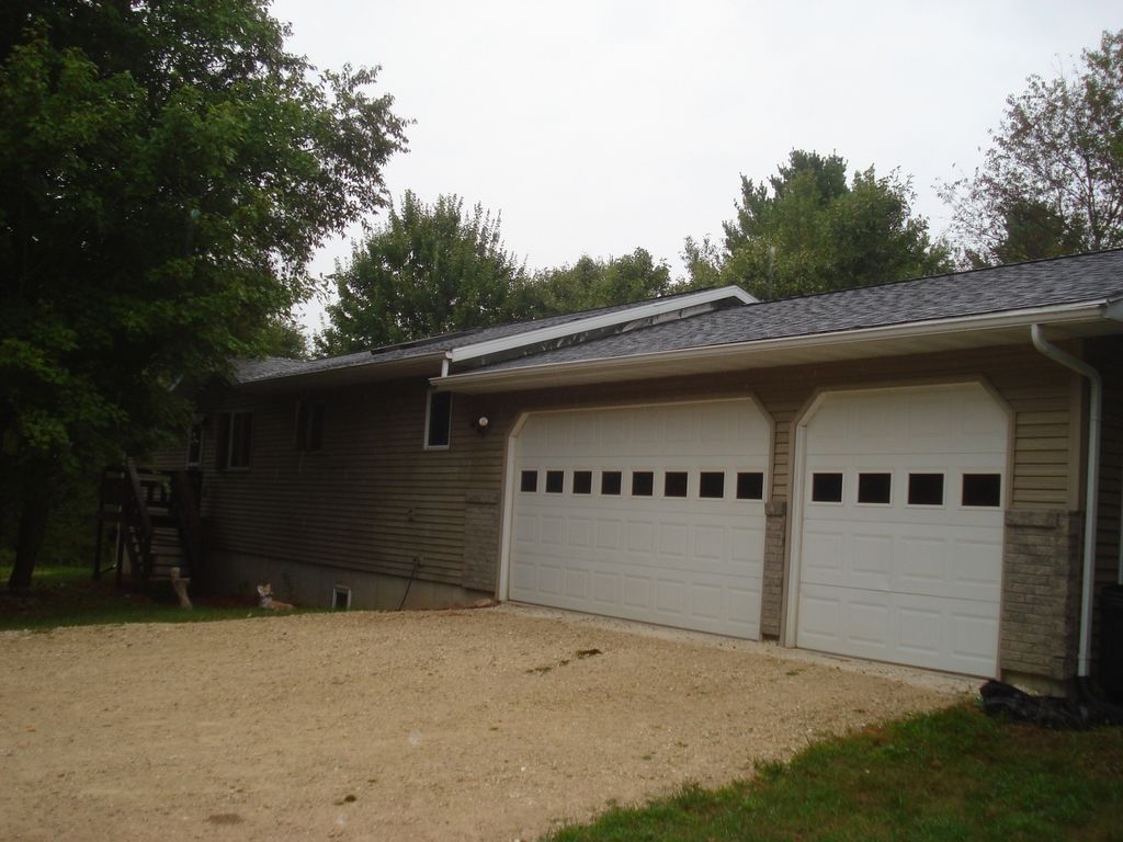 E8446 Hogsback Rd, Baraboo, WI 53913 - See Est. Value, Schools & More