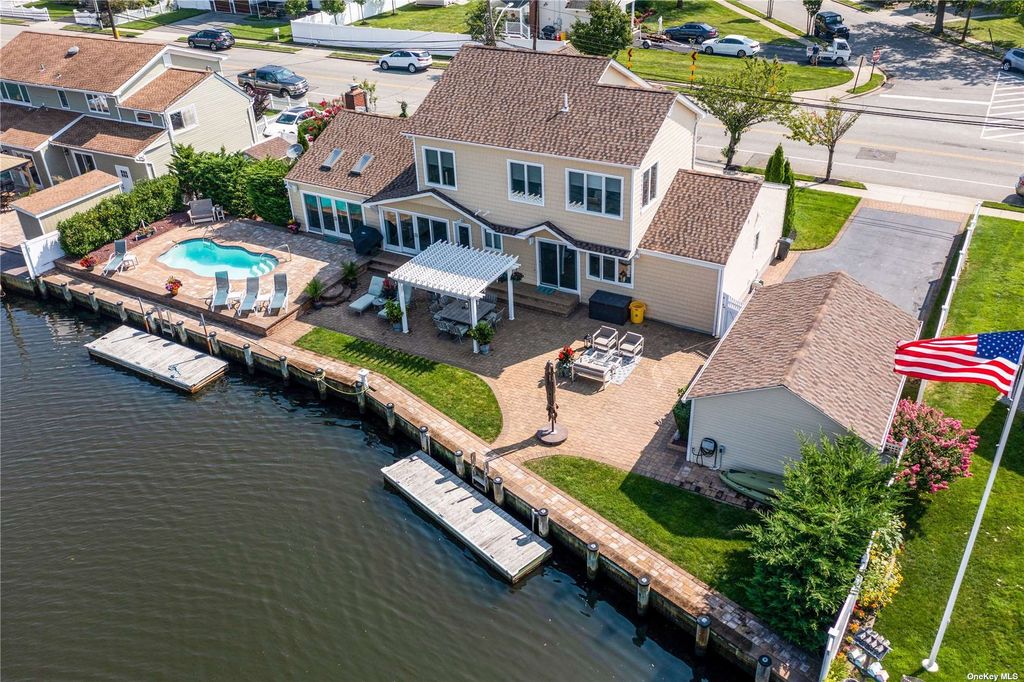 56 Alhambra Road, Massapequa, NY 11758 | Trulia