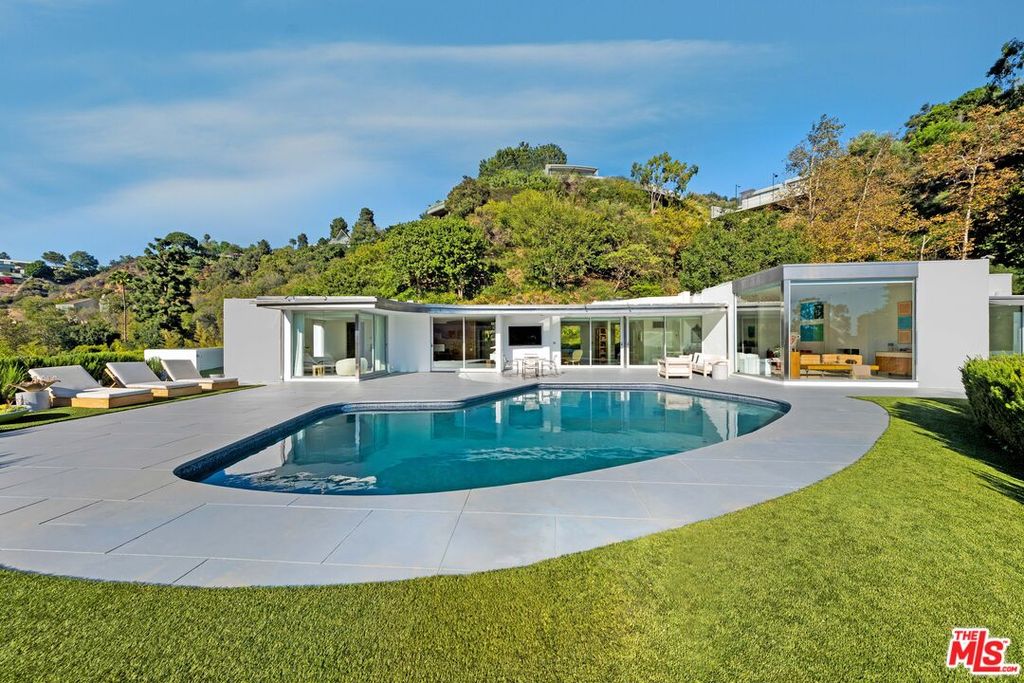 10899 Chalon Rd, Los Angeles, CA 90077 | MLS# 23-242053 | Trulia