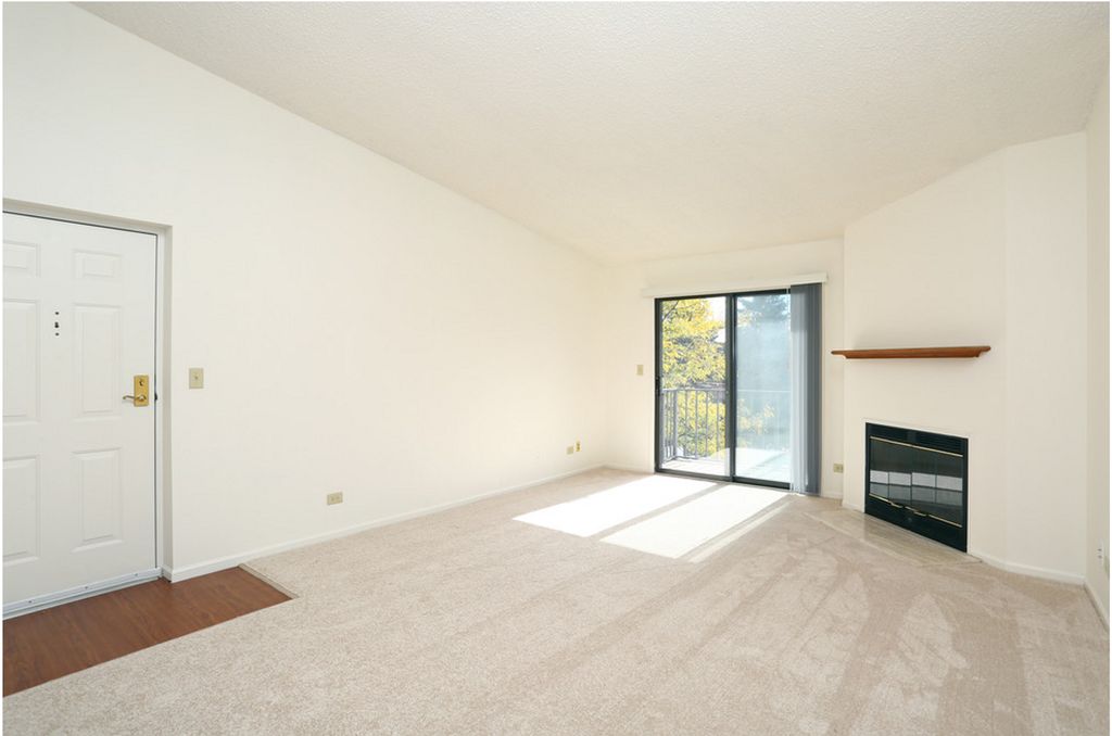 2019 N Main St #5, Wheaton, IL 60187 - See Est. Value, Schools & More