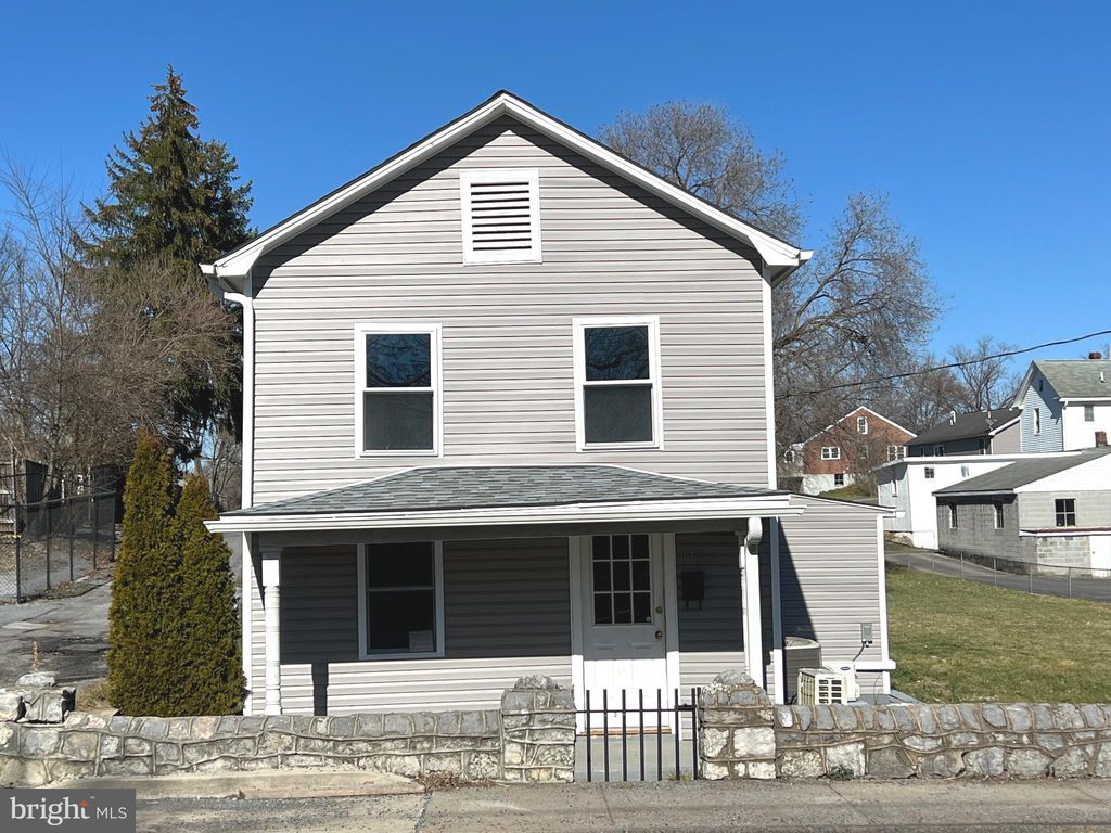 115 E Moler Ave, Martinsburg, WV 25404 - See Est. Value, Schools & More