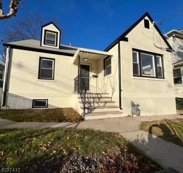 414 E Milton Ave, Rahway, NJ 07065 - See Est. Value, Schools & More