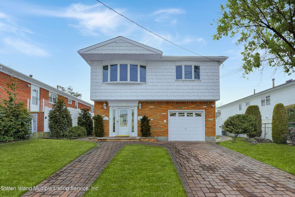 296 Thomas St, Staten Island, NY 10306 - See Est. Value, Schools & More