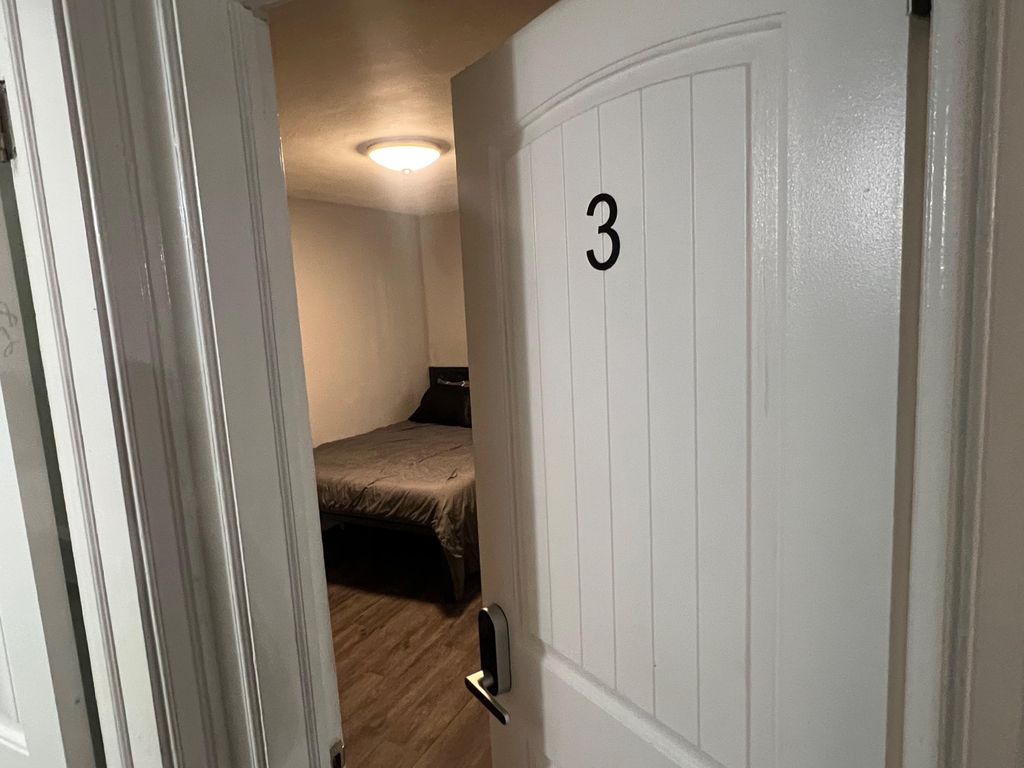 1485 Ryan St SW #3, Atlanta, GA 30310 - See Est. Value, Schools & More