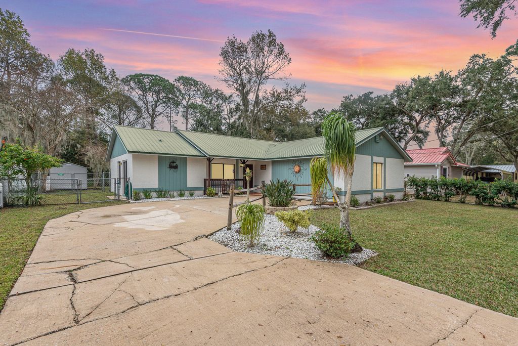 2645 Pine Ave, Mims, FL 32754 - See Est. Value, Schools & More