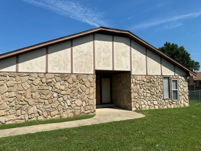 2010 Twisted Oak Dr, Norman, OK 73071 - See Est. Value, Schools & More