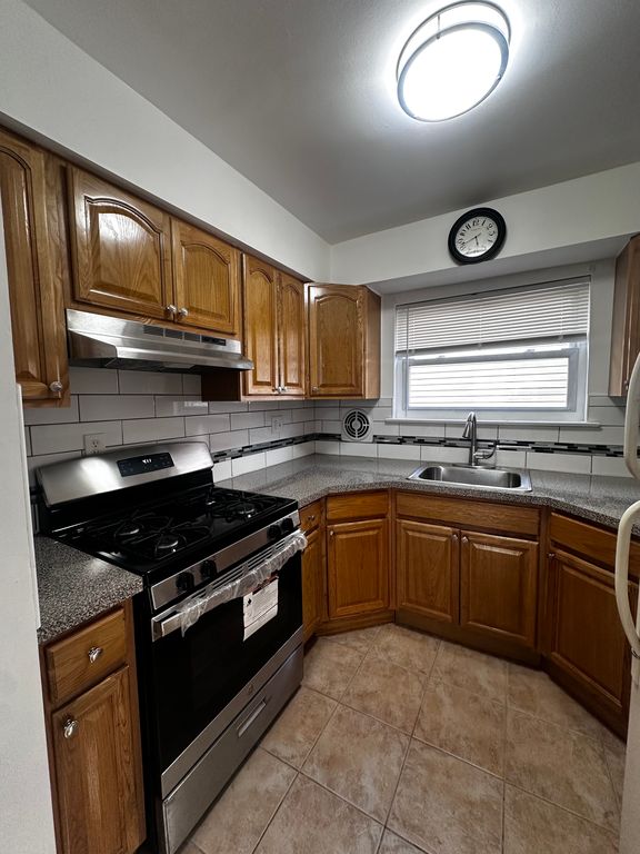 1925 Bogart Ave #1, Bronx, NY 10462 | Trulia