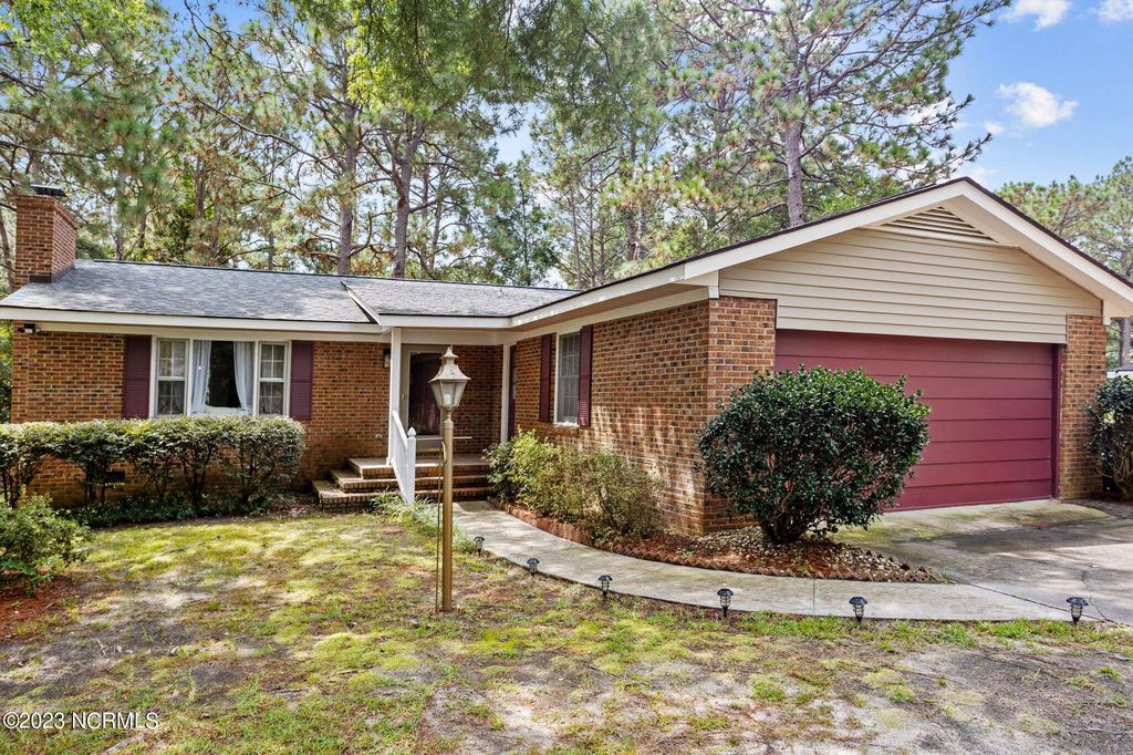 111 Sherwood Drive, Aberdeen, NC 28315 | Trulia