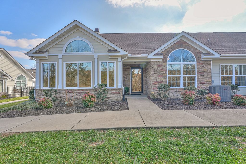 825 S Browns Ln #804, Gallatin, TN 37066 - See Est. Value, Schools & More