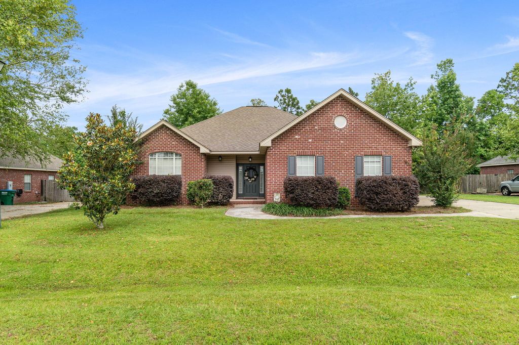 40 Sunline Dr, Petal, MS 39465 - See Est. Value, Schools & More