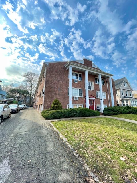 204 Westfield Ave #2B, Elizabeth, NJ 07208 | Trulia