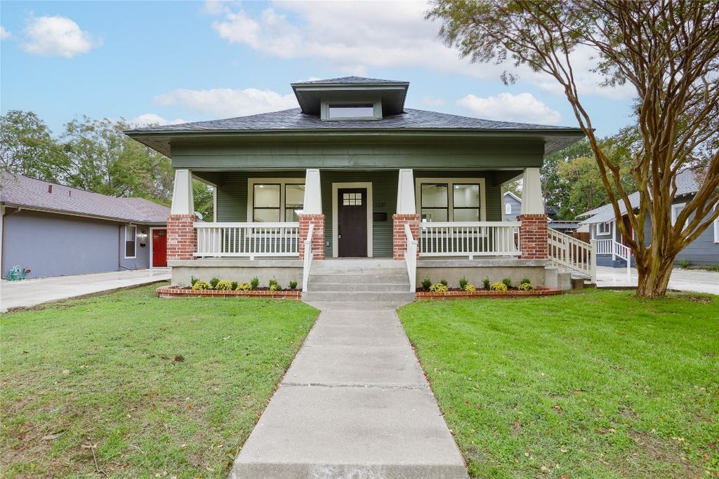 2237 Hurley Ave, Fort Worth, TX 76110 - See Est. Value, Schools & More