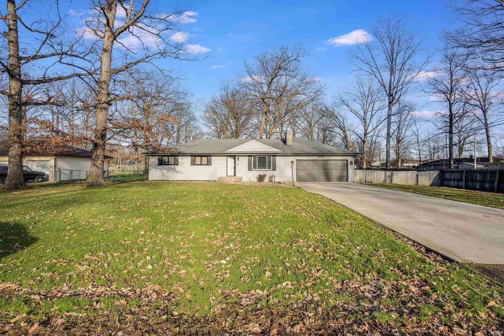 5962 Inwood Ln, Fort Wayne, IN 46835 - See Est. Value, Schools & More
