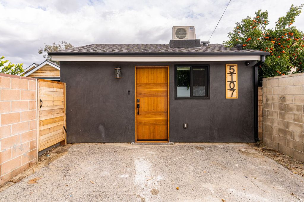 5107 Longridge Ave, Sherman Oaks, CA 91423 | Trulia