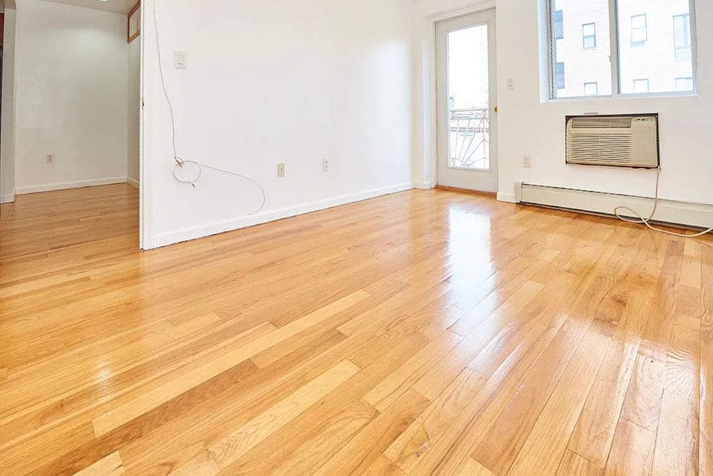 18 Eldridge St #5, New York, NY 10002 - See Est. Value, Schools & More