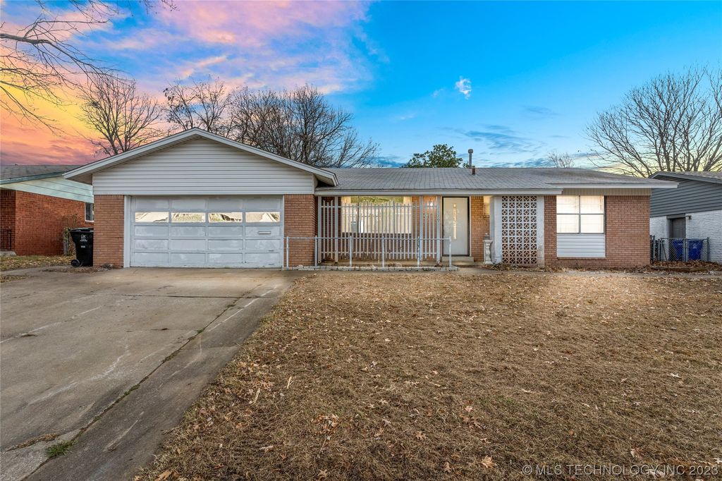 1129 N Fern Ave W, Broken Arrow, OK 74012 | Trulia