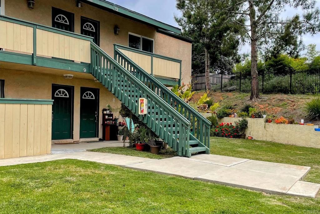 868 E Alvarado St #10, Fallbrook, CA 92028 - See Est. Value, Schools & More