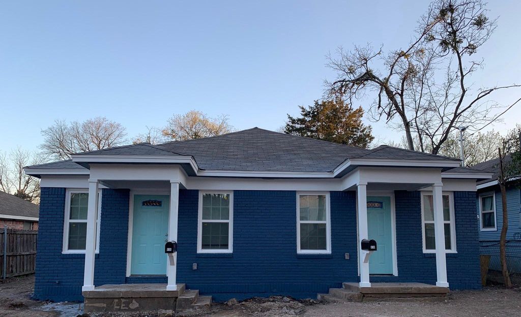 938 W 7th St, Dallas, TX 75208 - See Est. Value, Schools & More