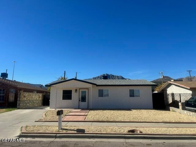 8837 Kenneth St, El Paso, TX 79904 - See Est. Value, Schools & More