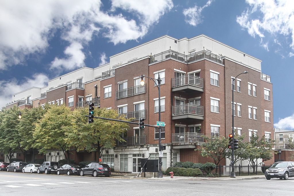 1155 W Roosevelt Rd #507, Chicago, IL 60608 | Trulia