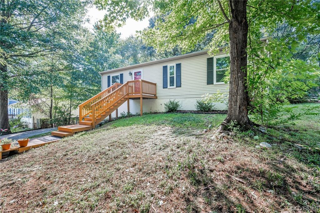10919 Speeks Ct, Midlothian, VA 23112 - See Est. Value, Schools & More