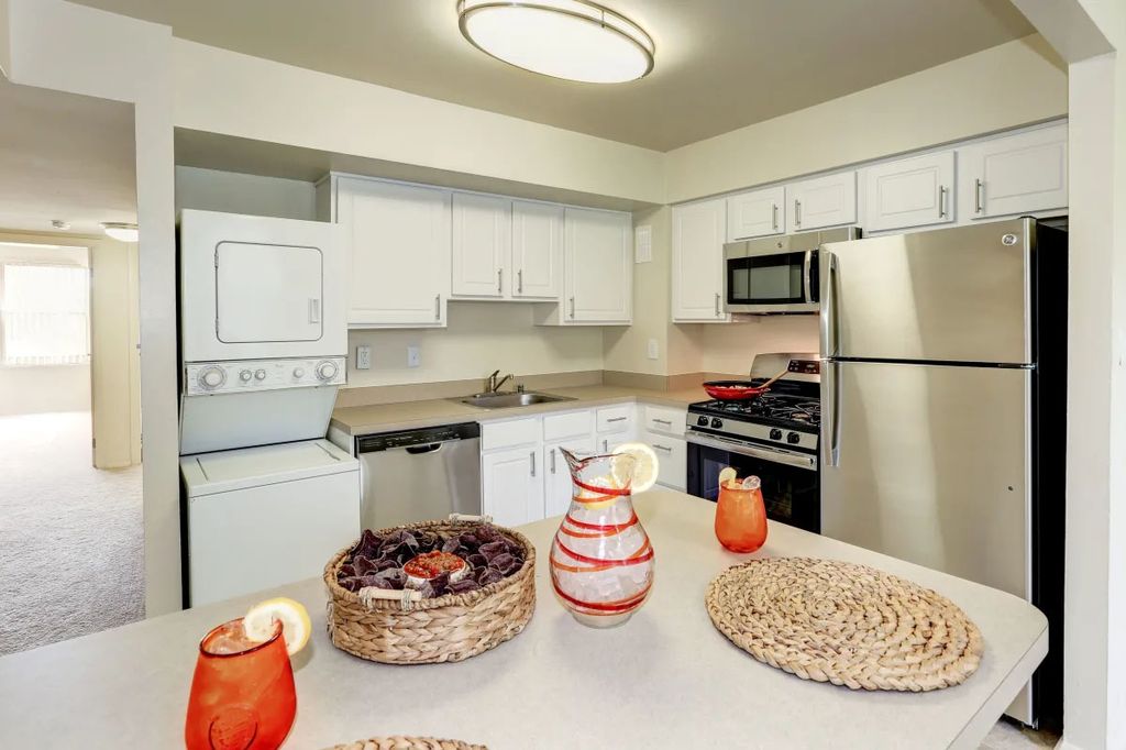 2930 Cherry St #16-0202, Falls Church, VA 22042 - See Est. Value ...