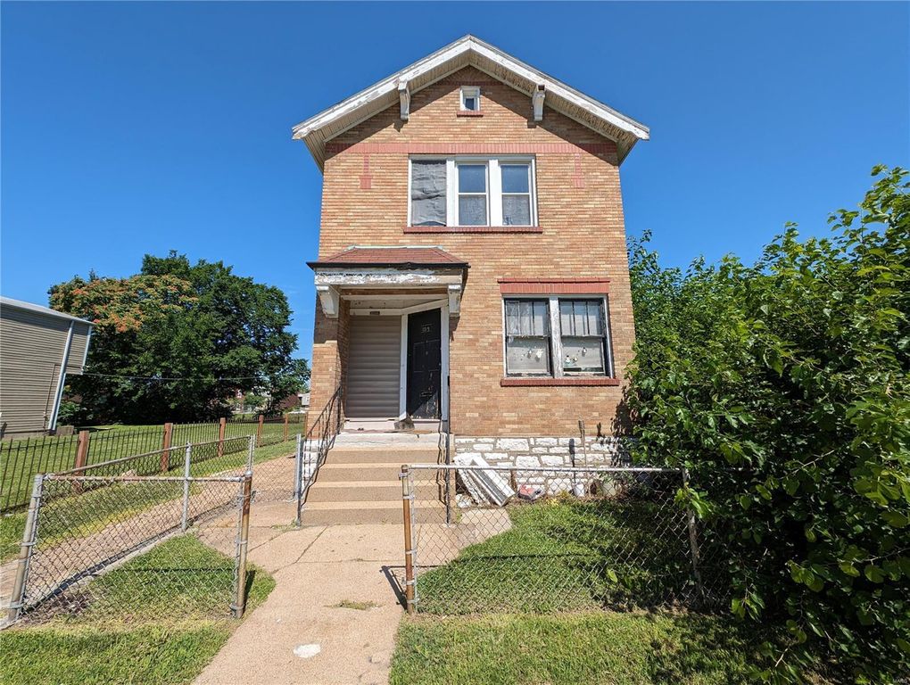 4319 Prairie Ave, Saint Louis, MO 63107 | MLS# 24038828 | Trulia