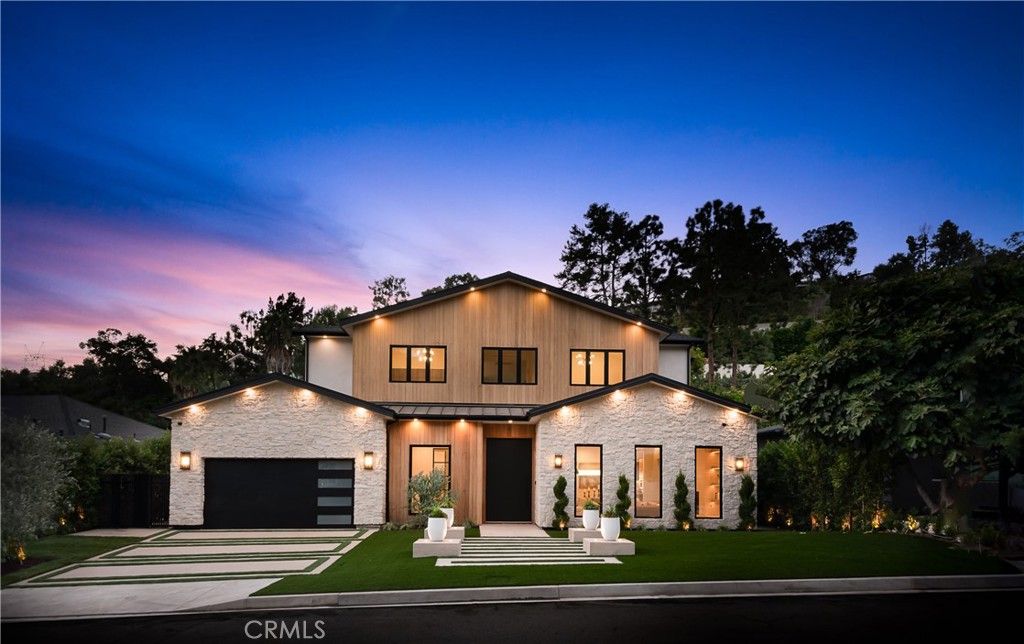 827 Leonard Rd, Los Angeles, CA 90049 - See Est. Value, Schools & More