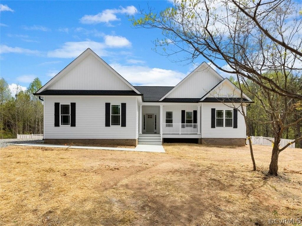 Hemlock Loop, Mineral, VA 23117 - See Est. Value, Schools & More