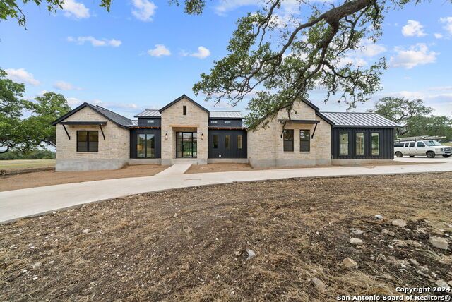 221 Sabinas Creek Ranch, Boerne, TX 78006 | MLS# 1786726 | Trulia