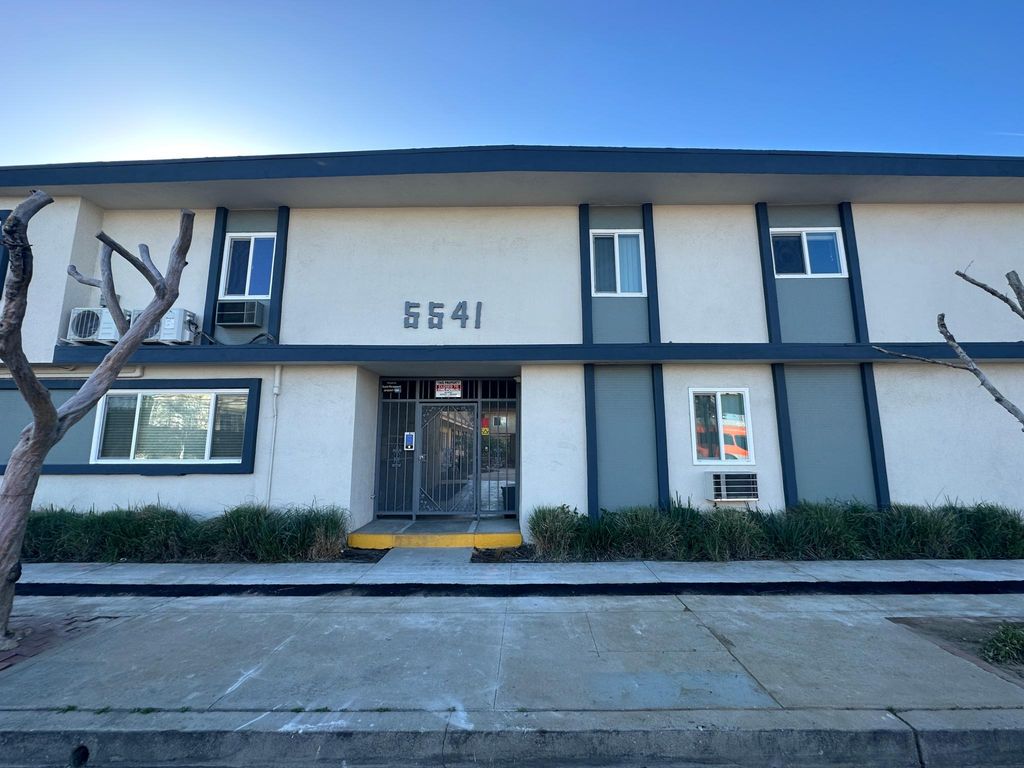 5541 Laurel Canyon Blvd #fc15588af, Valley Village, CA 91607 - See Est ...