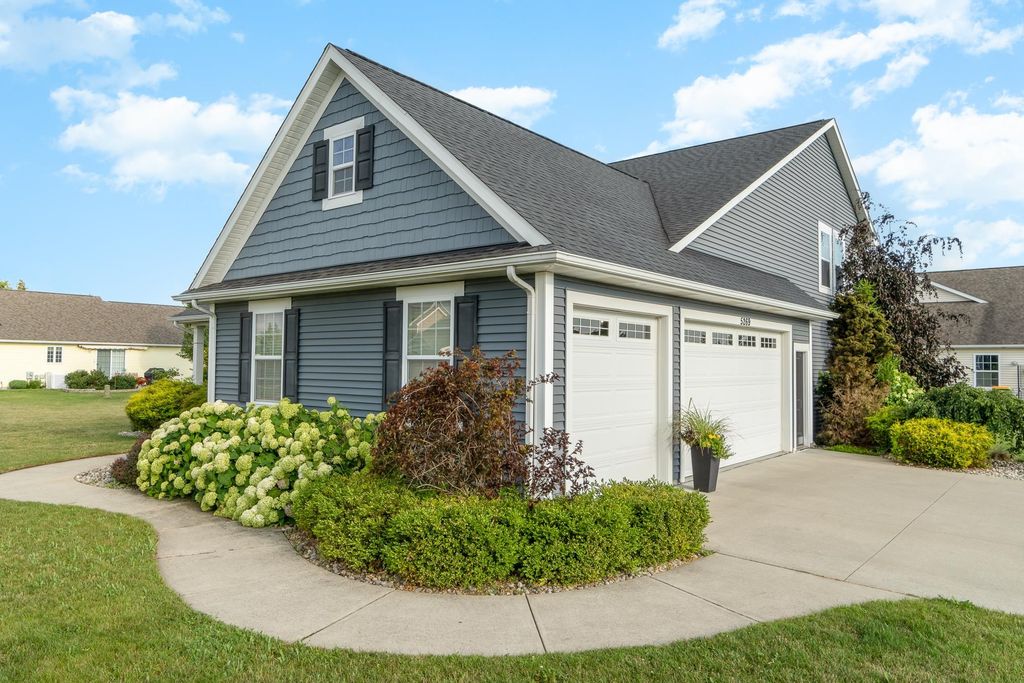 5269 Stillwater Rd, Bay City, MI 48706 | MLS# 50131273 | Trulia